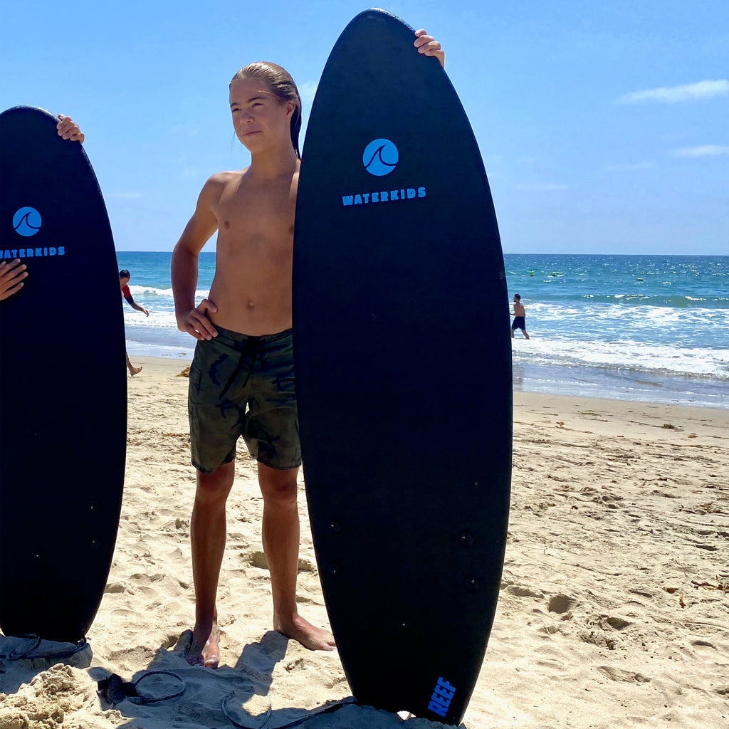 Kids Surfboard & Leash 5'6 'REEF' Midnight Black – Waterkids Surfboards